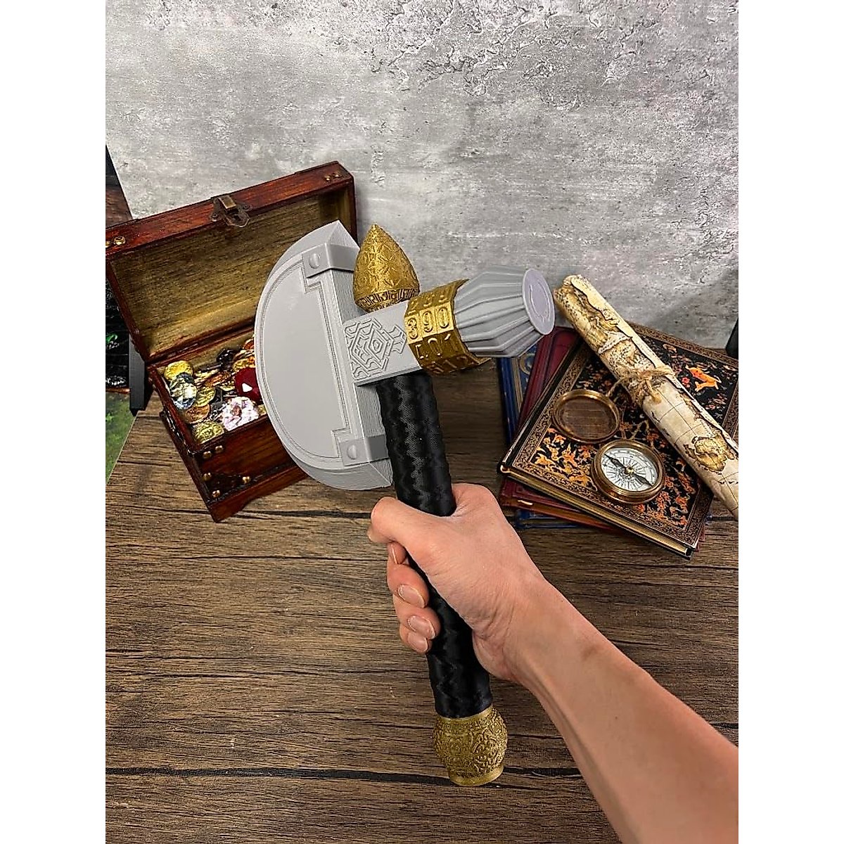 MunnyGrubbers - Axe Dice Holder & Dice Tray with Health Tracker - (Random 7PCS D20 Dice Set Included) - Tabletop Roleplaying Game - Dice Storage - Dice Roller - DND - Dungeons and Dragons - (Silver)