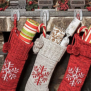 Tatuo 60 Pieces Mini Decorating Hook Clips Holiday Christmas Light Hook Clips Decorating Clips for String Lights Multi-Function Decoration Hanging Clip for Home School Outdoor