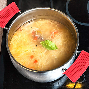 2 Pairs Silicone Assist Hot Pan Handle Holder, Hot Skillet Handle Covers Pot Grip Handle Sleeve Iron Non-Slip Heat Resistant Insulated Grip for Cast Iron Skillets and Traditional Pots (Black, Red)