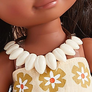 Disney Animators' Collection Moana Doll - 16 Inches Toy Figure, Molded Details, Fully Posable Toy in Satin Dress - Suitable for Ages 3+ Toy Figure