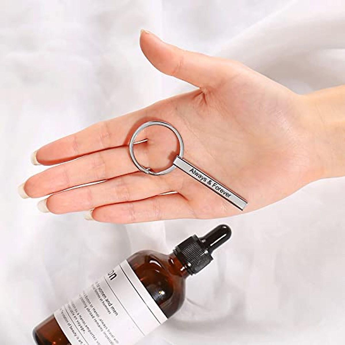 VNOX Customize Stainless Steel 3D Dainty 4 Sided Vertical Cuboid Bar Keychain for Men Women,Set for 4