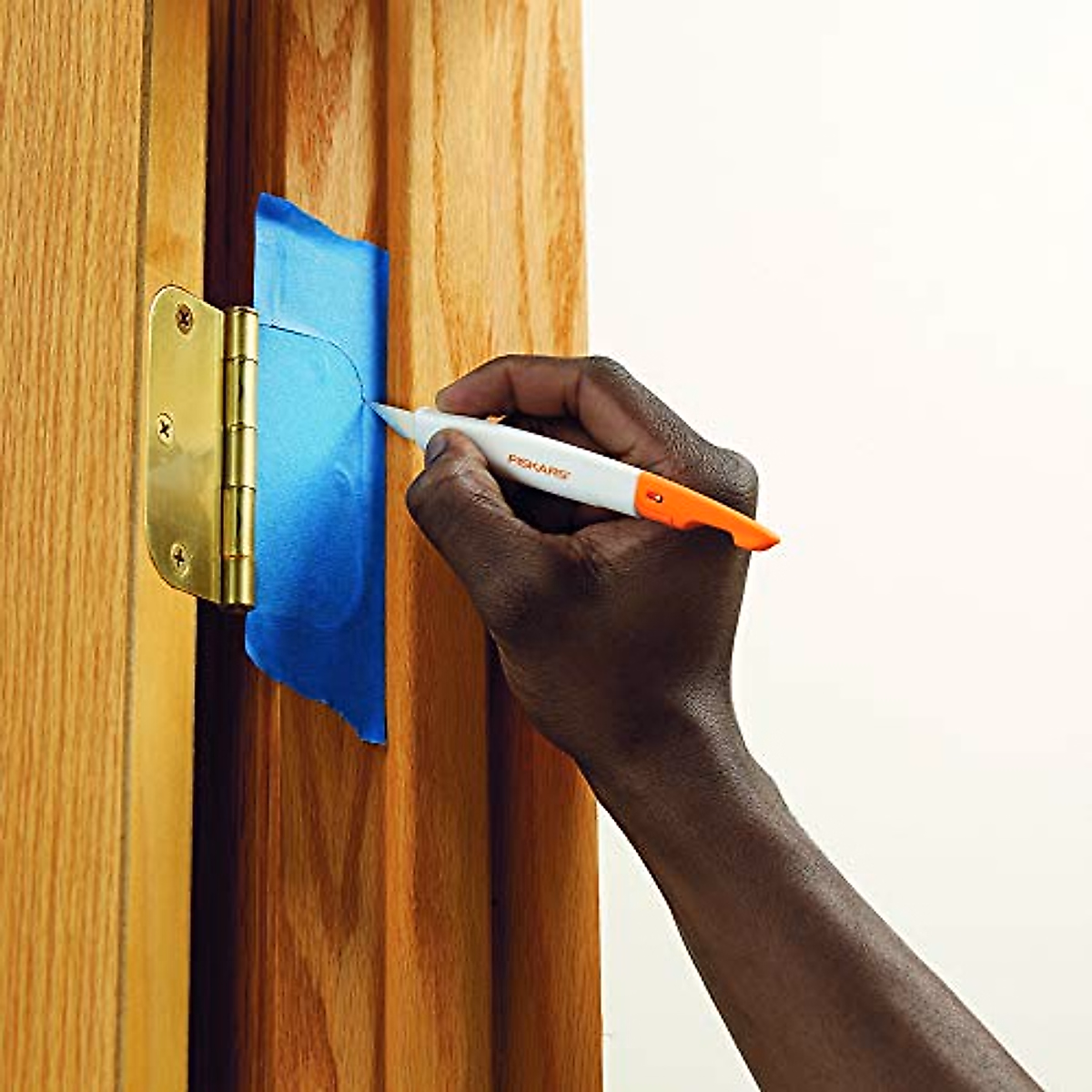 Fiskars Premium Precision Art Knife - N°11 Blade, Precision Handicraft Knife/Blade, Total Length: 15.5 cm, Incl. 1 Blade No. 11, Quality Steel/Plastic, White/Orange, 1024386