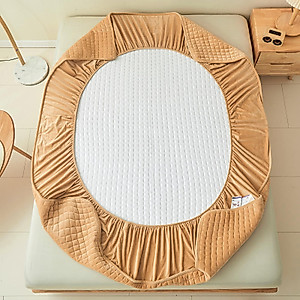 LweiPsqLin Quilted Flannel Fitted Sheets,Soft Flannel Fleece Mattress Top- Suitable for Fall and Winter,Fitted Deep Pocket Up to 15''. (Yellow, Full)