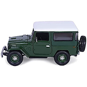 Motormax 79323gr Toyota FJ40 Green 1-24 Diecast Model Car