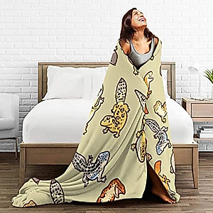 Thinye Cartoon Cute Leopard Gecko Throw Blanket Super Soft Comfy Micro Fleece Fuzzy Blanket Decorative Blanket for Bed Couch Chair Living Room (50*40inch) White
