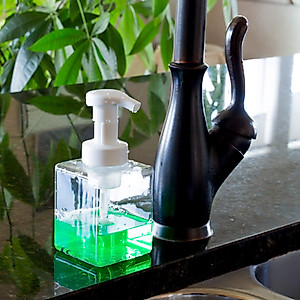 Youngever 4 Pack Clear Plastic Square Pump Bottles, Refillable Plastic Pump Bottles with Travel Lock (12 Ounce)