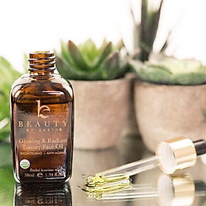 USDA Organic Face Oil – USA Made with Natural Ingredients, Brightens & Smooths Fine Lines & Wrinkles, Non-comedogenic Lightweight Facial Oil for Dry & Sensitive Skin with Moringa, Jojoba & Argan Oils