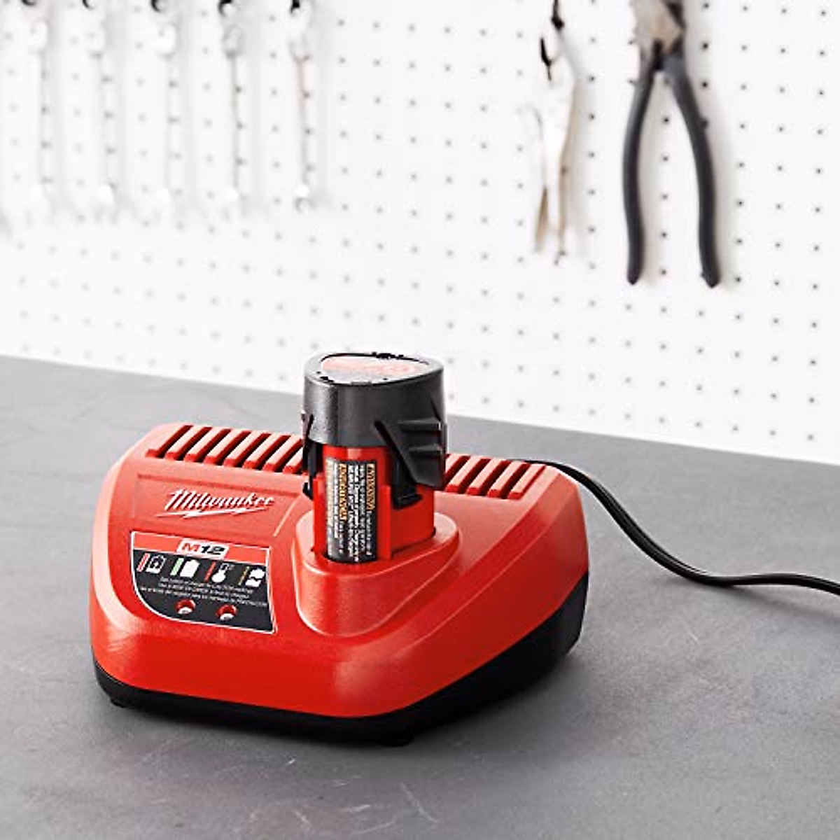 Milwaukee 48-59-2420 M12 2.0 Red Lithium Starter Kit