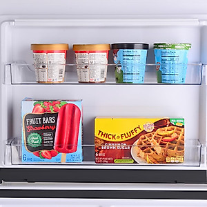 Kenmore 30 in. 18.2 cu. ft. Capacity Refrigerator/Freezer with Adjustable Glass Shelving, Humidity Control Crispers, Gallon Door Bins, ENERGY STAR Certified, Black