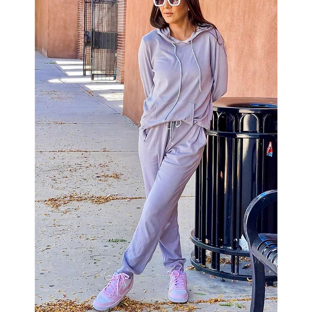 ZHENWEI Sweatsuits for Women Set Jogger Set Two Piece Tracksuit Casual Lounge Suit Long Pants Workout Athletic Outfits Hoodie Sweatshirts Pullover with Kangaroo Pockets (Light Grey,Small)