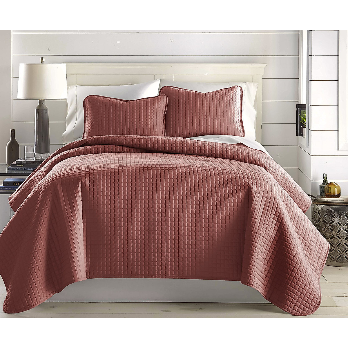 Southshore Fine Living, Inc. Twin XL Quilt Set with Pillow Sham, Quilted Twin Bedspread, Coverlet, Oversized Bed Quilt for Full Coverage, Soft and Comfy, Easy Care, Machine Washable, Marsala