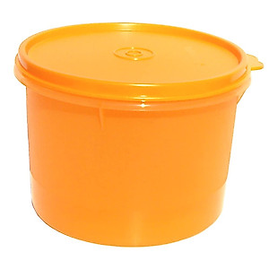 Tupperware Stacking Nesting Canister Storage Container 5 Cups Orange