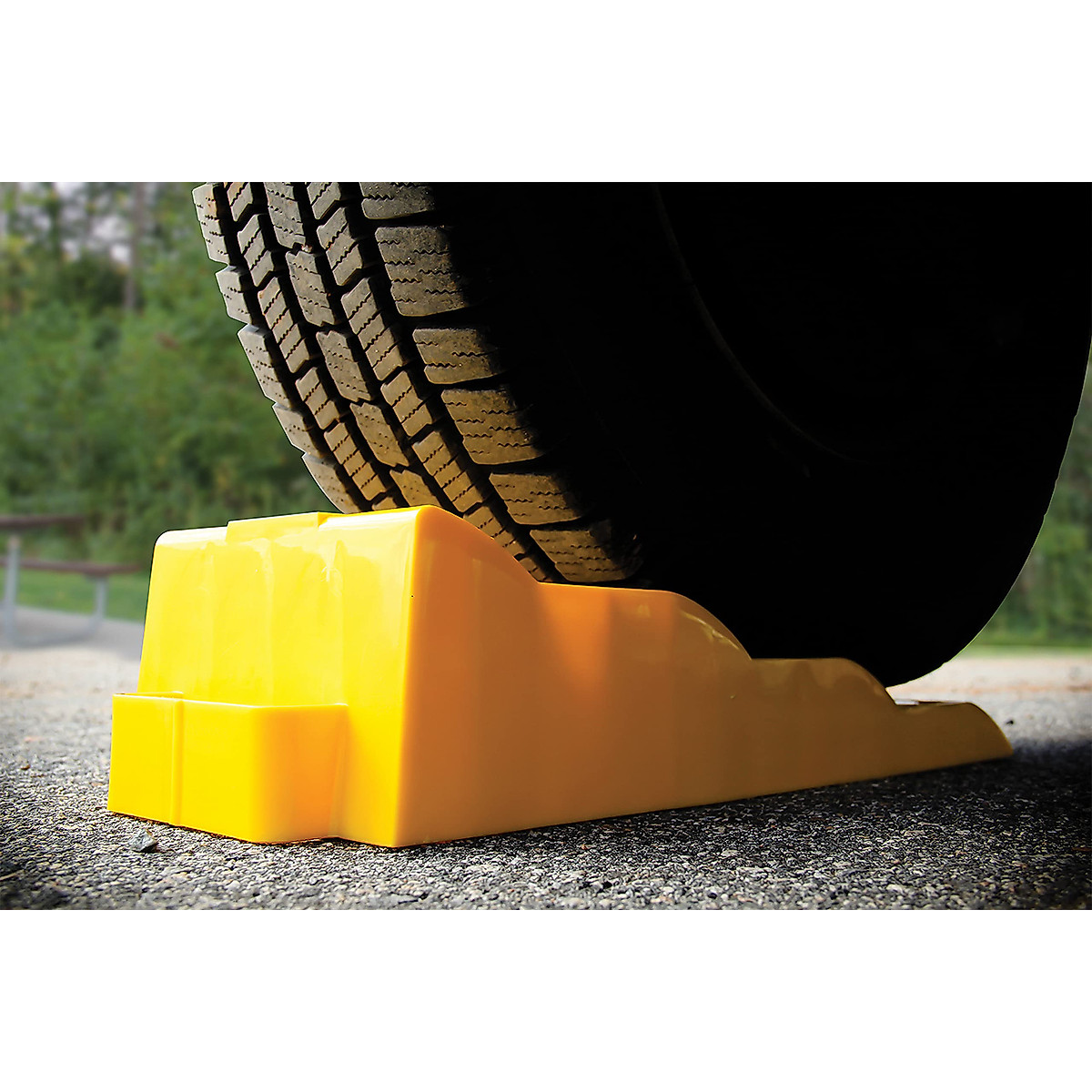 Camco Yellow Drive On Tri-Leveler, Raises Your RV Up by 3-7/8" Works on Any Tire , Has Built In Handle, Load Capacity of 3500 lbs, Durable Non Slip Surface (44573)