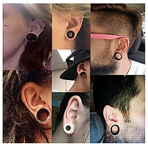 Oyaface 2 PC Black Soft Silicone Flexible Ear Skin Tunnels Plugs Expanders Gauges Hollow Body Piercing (Black 3/4‘’(20mm))