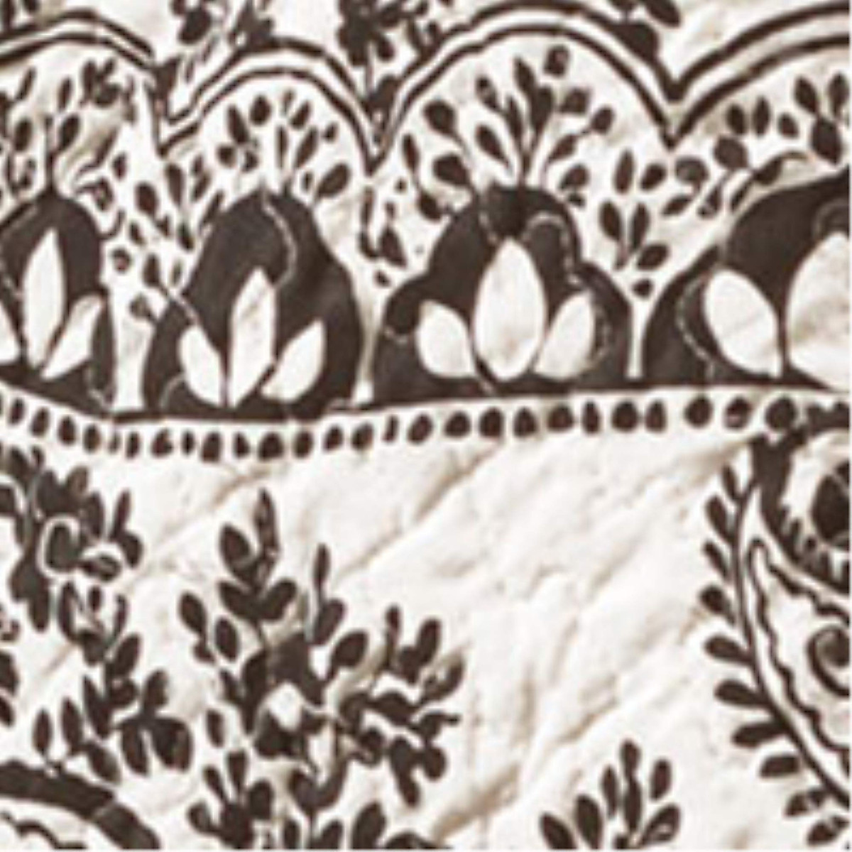 Lush Decor Aubree Quilt Paisley Damask Print Pattern Reversible 3 Piece Lightweight Bedding Blanket Bedspread Set - Full Queen - Black and White