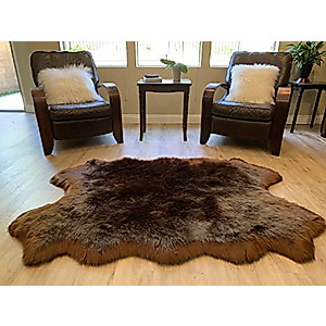 LAMBZY Faux Sheepskin Super Soft Hypoallergenic Silky Shag Rug for Living Room, Kids Room, Sofa (Quarto 4 Pelts 4'x6', Brown)