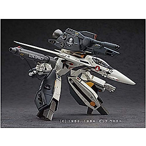 Hasegawa 1/72 The Super Dimension Fortress Macross Series No.26 VF-1S/A Strike/Super Gerwalk Valkyrie
