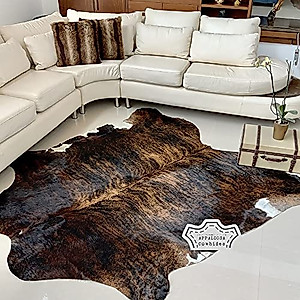 Appaloosa Cowhides Natural Medium Brindle Cowhide Rug (5' x 7')