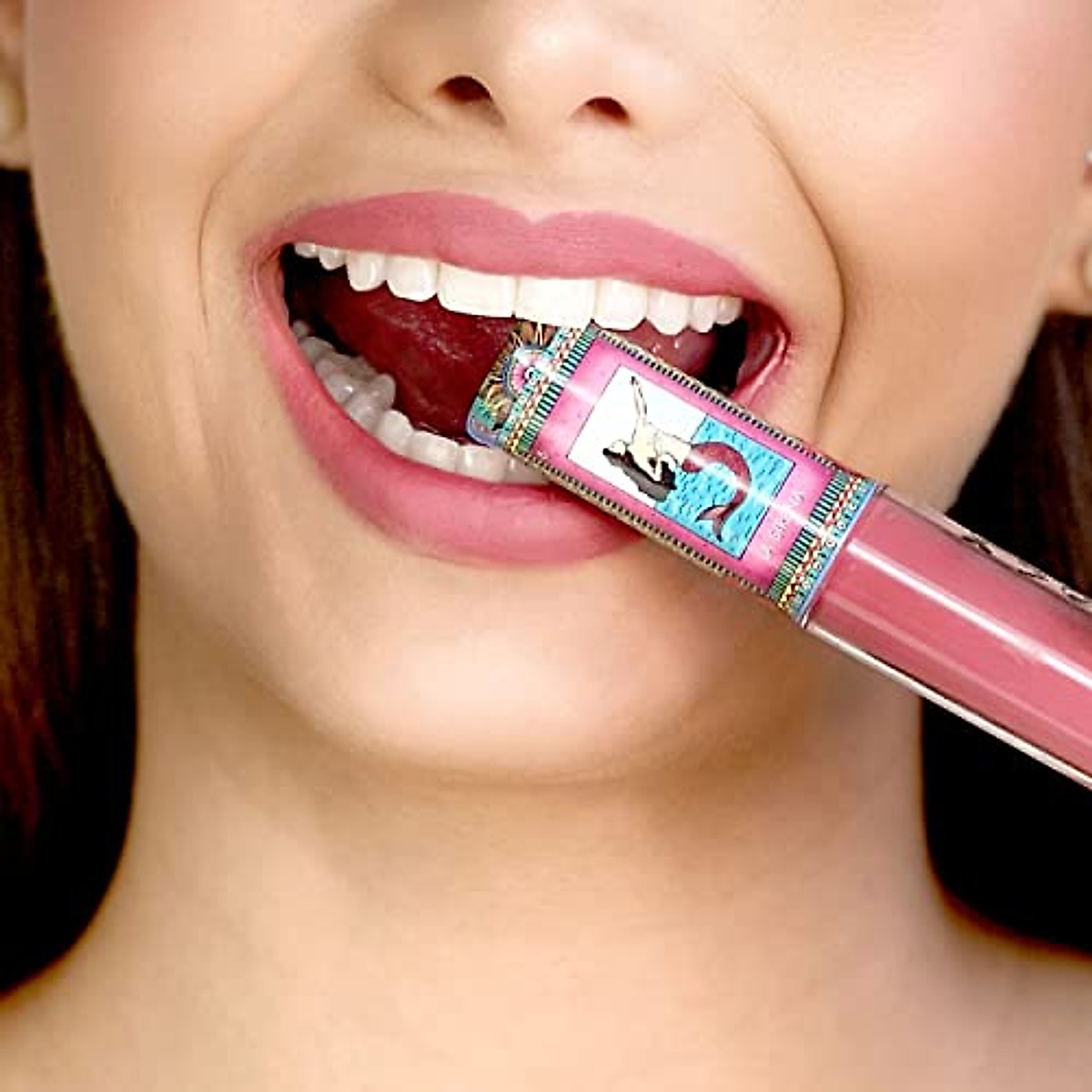 Yuya - Matte Liquid Lipstick "La Sirena" - Perfect matte and long-lasting liquid lipsticks - intense color in a single application