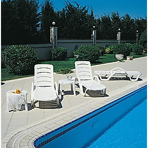 Compamia Sunrise Pool Chaise Lounge in White (Set of 4)