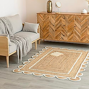 Weaving Village Scalloped Natural Jute Area Rug, Natural Base Off White Trim, 4x6