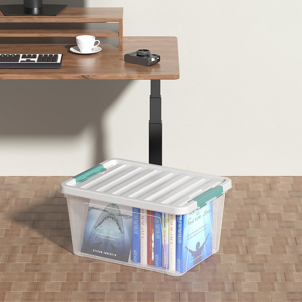 CadineUS 4-pack 35 Quarts Large Latching Storage Boxes, Clear Plastic Organizer Tote Bins with Lids