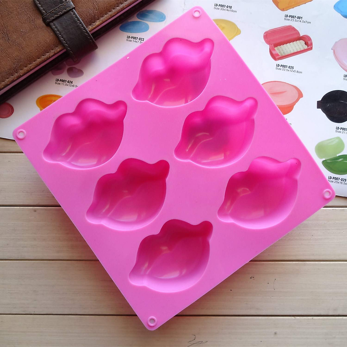 2 Pack Hot Lips Soap Molds, 3D Sexy Red Lips Kisses Collection Silicone Molds Chocolate Candy Bath Bomb Lotion Bar Mould Ice Cube Tray Cupcake Cake Baking Pan Wedding Party Supplies
