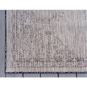 Unique Loom Outdoor Traditional Collection Area Rug - Antique (4' 1" x 6' 1" Rectangle, Charcoal Gray/ Natural)