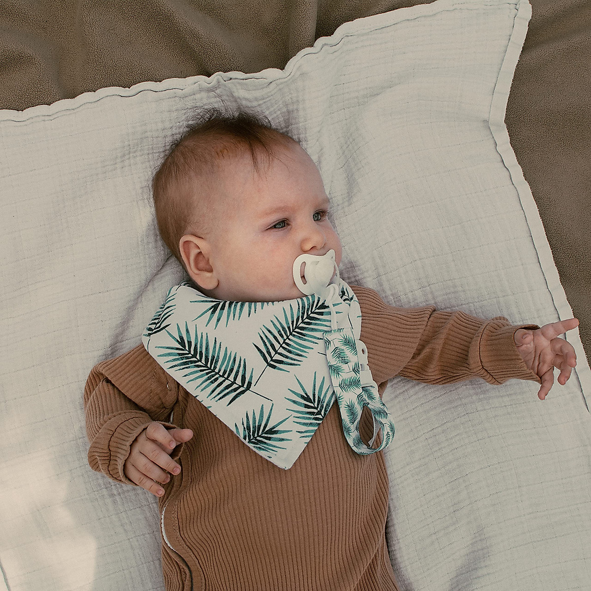 Stadela 100% Cotton Baby Bandana Drool Bibs for Drooling and Teething Nursery Burp Cloths 4 Pack Unisex Set for Girl and Boy – Palm Tropical Leaf Hawaii Surfing Pineapple Beach Summer