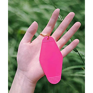 Lemua Motel Keychain Hot Girls Hit Curbs Key Chain Funny Key Ring for Her Car Accessories