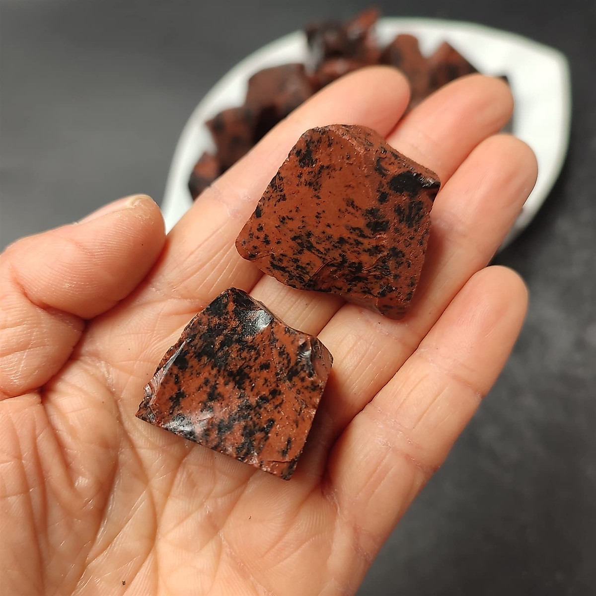 PEKMAR 100g Bulk Natural Raw Red Obsidian Rough Stone Quartz Crystals Rock Aquarium Home Room Decoration Pendant