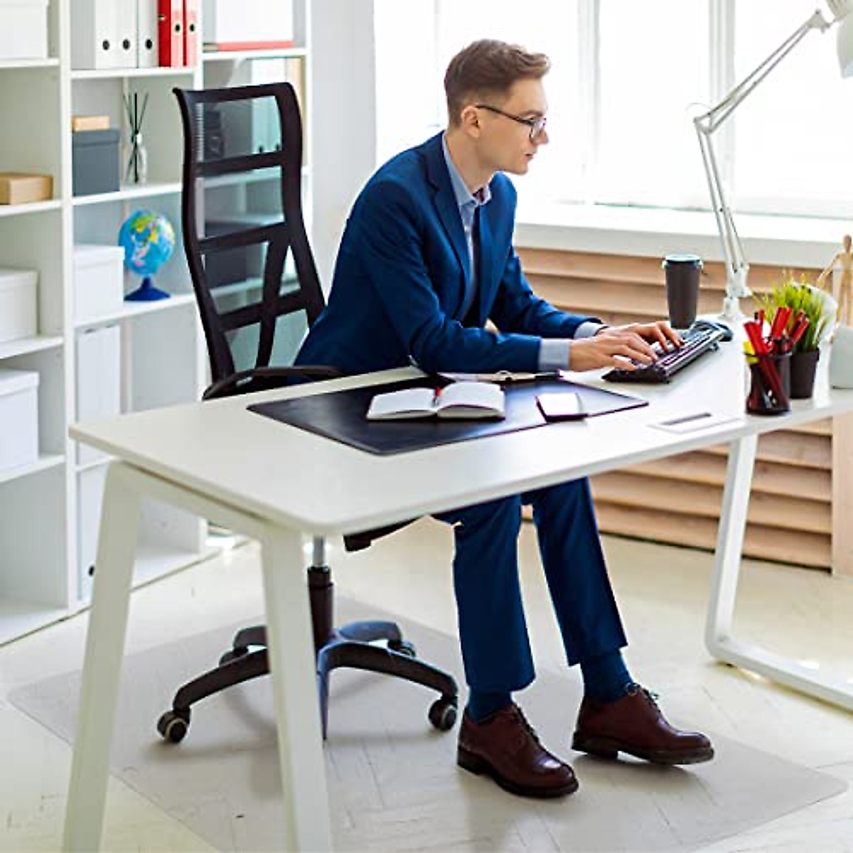 Amazon Basics Vinyl Office Chair Mat for Hard Floors, 47 x 59 Inches, Clear