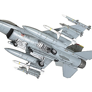 Tamiya 61098 1/48 Lockheed Martin F-16CJ Plastic Model Airplane Kit