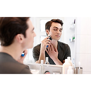 Philips Norelco AT810/41 Shaver 4100