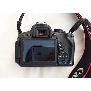 Canon EOS 650D Digital SLR Camera - Black (Inc. 18-55mm f/3.5-5.6 is II Lens Kit)