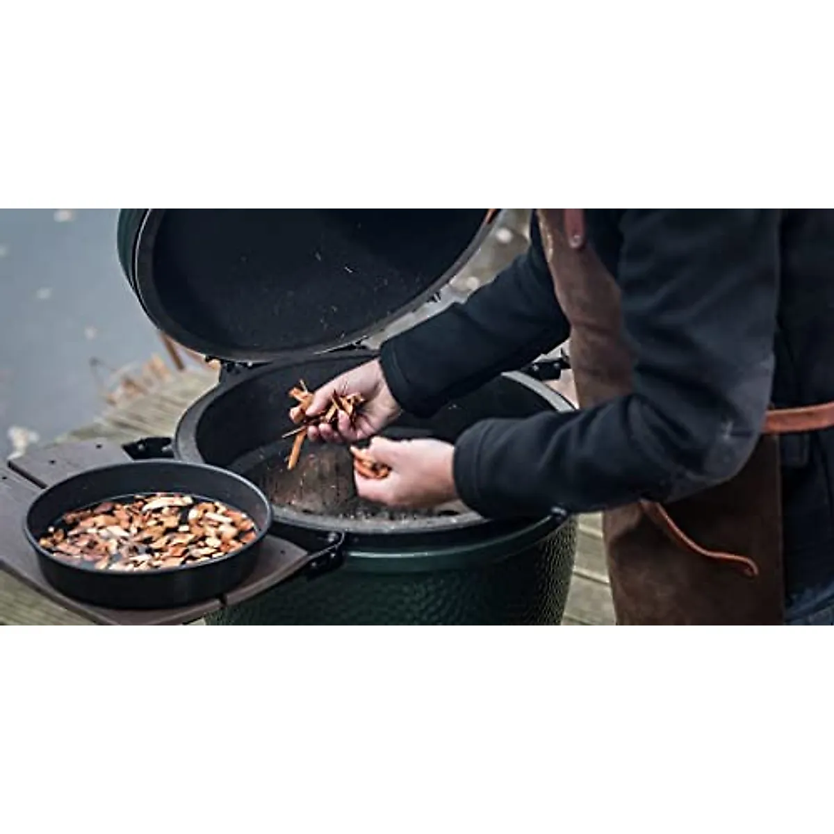 Big Green Egg 100 % Natural Smoking Wood Chips 2.9 L (Pecan)