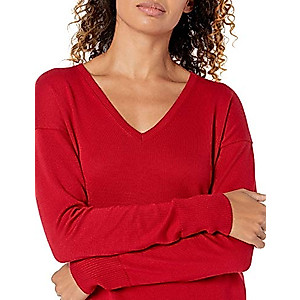 Amazon Essentials Women's Lightweight Long-Sleeve V-Neck Tunic Sweater (Available in Plus Size), Red, Medium