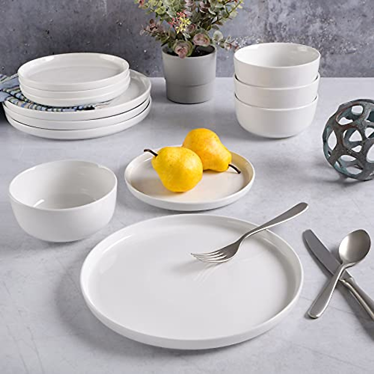 Gibson Home Oslo 12-Piece Porcelain Dinnerware Set, White,Service for 4