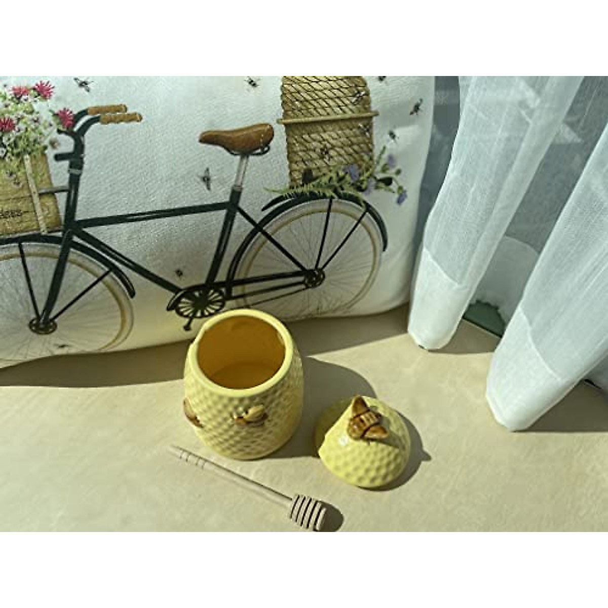 heart & home Ceramic Honey Jar with Dipper 14 oz, Honey Pot with Lid and Wood Dipper, Yellow