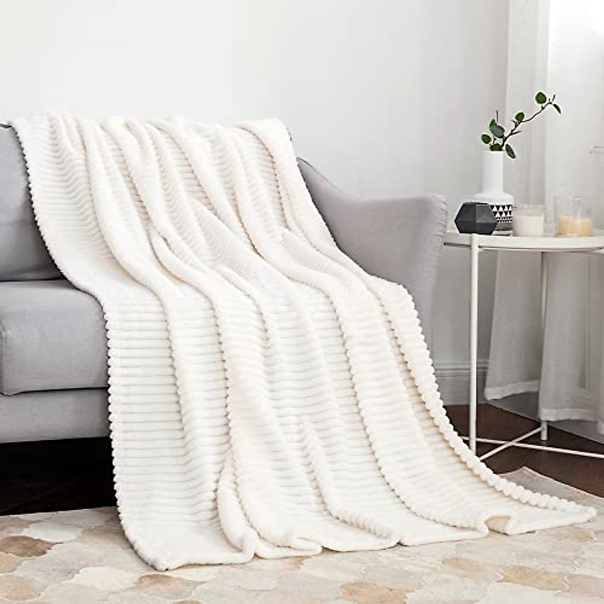 MIULEE Fleece Throw Blanket with Stripe Pattern for Couch Super Soft Fuzzy Flannel Cream White Blanket Plush Warm Cozy Bed Blanket for Sofa Chair Twin Size 60"x80"