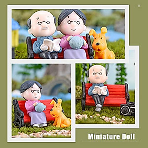 Toyvian Mini Park Bench Grandpa Grandma Model Ornament Accessories Loving Elderly Couple Figurines for Bonsai Craft Decoration Miniature House 2 Sets