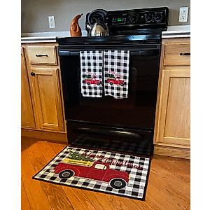 Christmas Rug for Indoor or Outdoor Use Non-Slip Holiday Kitchen Mat Xmas Floor Mat Farmhouse Red Truck Carpet Washable 19”x29”
