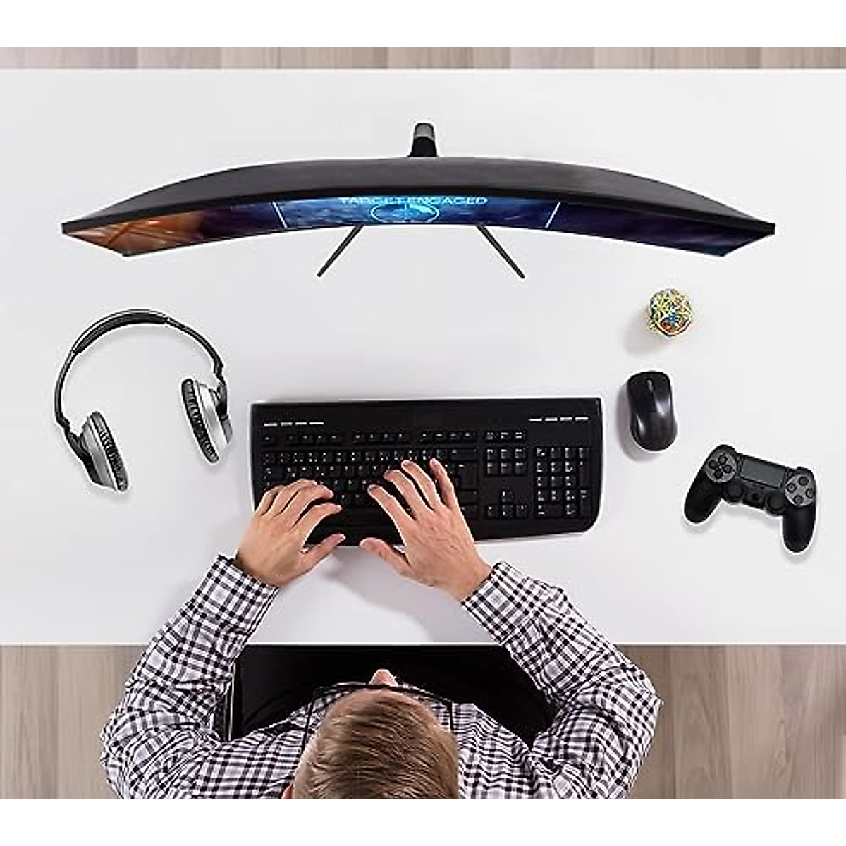 ViewSonic Omni VX3218C-2K 32 Inch Curved 1ms 1440p 165hz Gaming Monitor with FreeSync Premium, Eye Care, HDMI and Display Port, Black