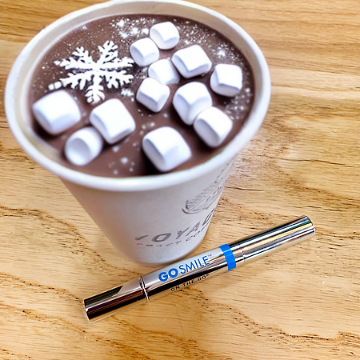 GO SMILE On The Go Teeth Whitening Pen, Teeth Whitener & Stain Remover Self Care Gifts for Women & Men - Whitening Strips Alternative - Travel Size for Gift Basket or Stocking Stuffers, Mint, 1.3mL