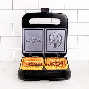 Uncanny Brands The Mandalorian Grilled Cheese Maker- Panini Press and Compact Indoor Grill- Baby Yoda and Mando Sandwich