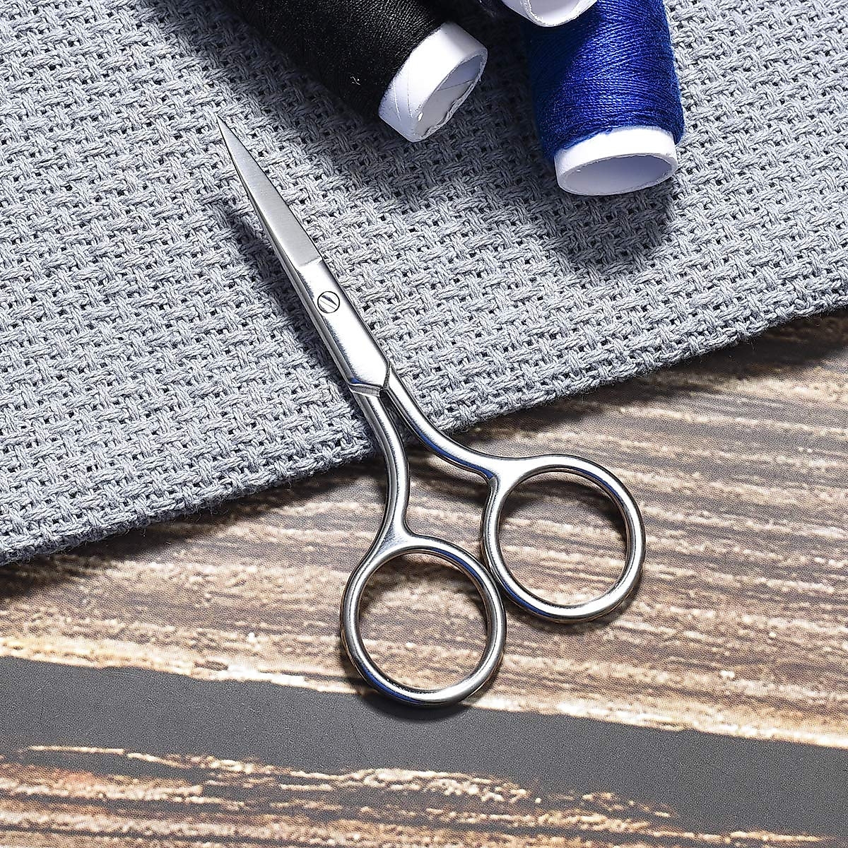 HITOPTY Small Facial Hair Scissors, Straight Tip Grooming Scissors for Eyebrows, Beard, Ear, Nose, Moustache Trimming Snips Beauty Kit with PU Case 3.5inch Stainless Steel