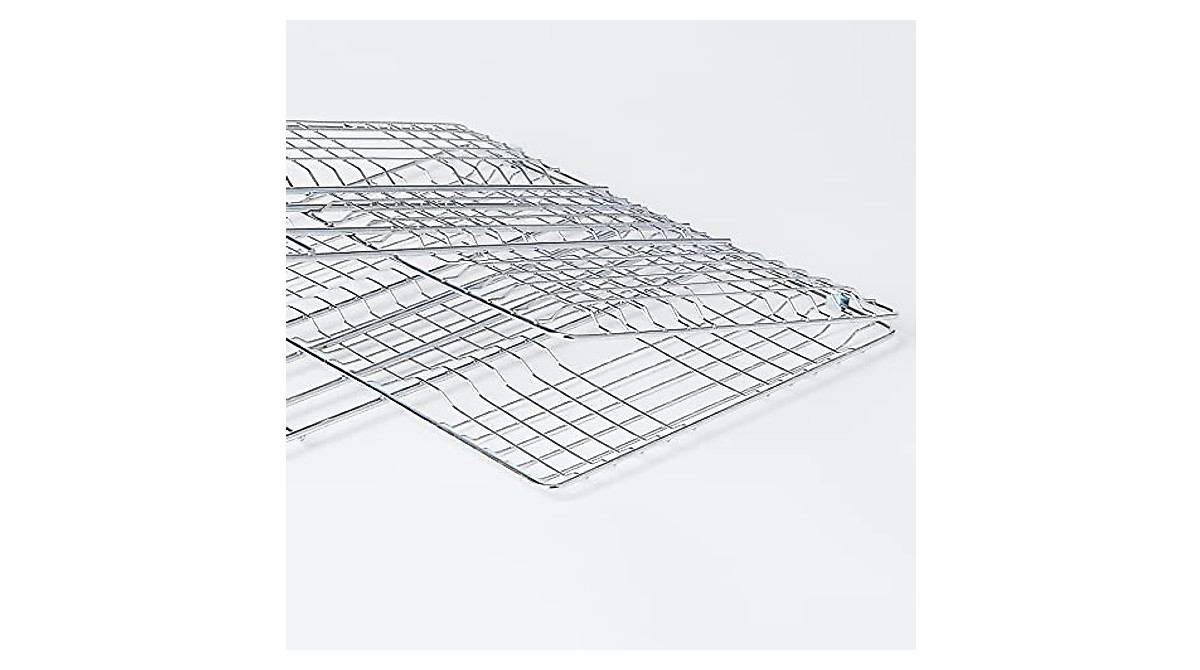 Coghlan's Deluxe Grill Broiler Basket for Perfect Grilling