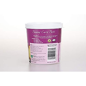 Mae Ploy Panang Curry Paste, Authentic Thai Panang Curry Paste for Thai Curries & Other Dishes, Aromatic Blend of Herbs, Spices & Shrimp Paste, No MSG (14 oz Tub)