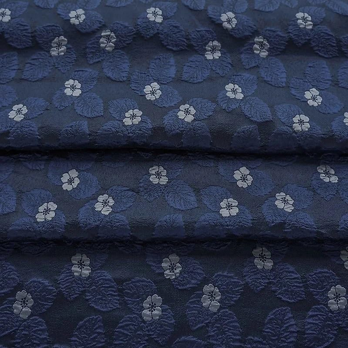 XMTXZYM 2 Meter Embossed Yarn Dyed Jacquard Fabric Women's Spring Autumn Elegant Dress Decorative Making Fabric