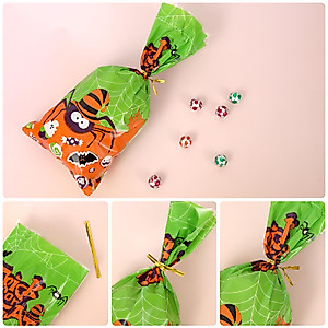 Sainyarh Halloween Cellophane Treat Bags, 50 Pcs Halloween Trick or Treat Candy Bags with Twist Ties, Cute Halloween Goodies Bags Gift Bags for Halloween Party (Style 01)